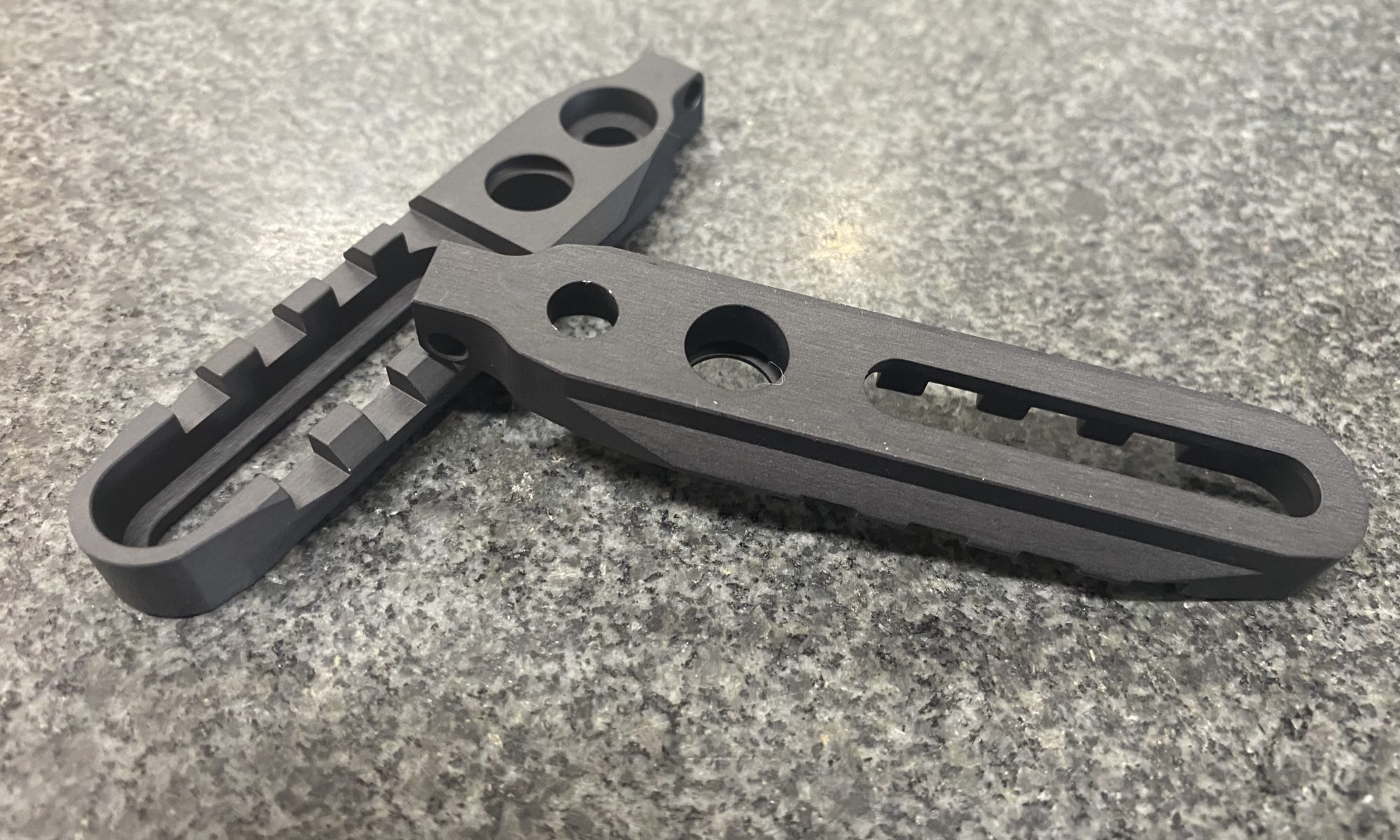 SRS UNIVERSAL PIC RAIL 3.5″ – Salmon River Solutions